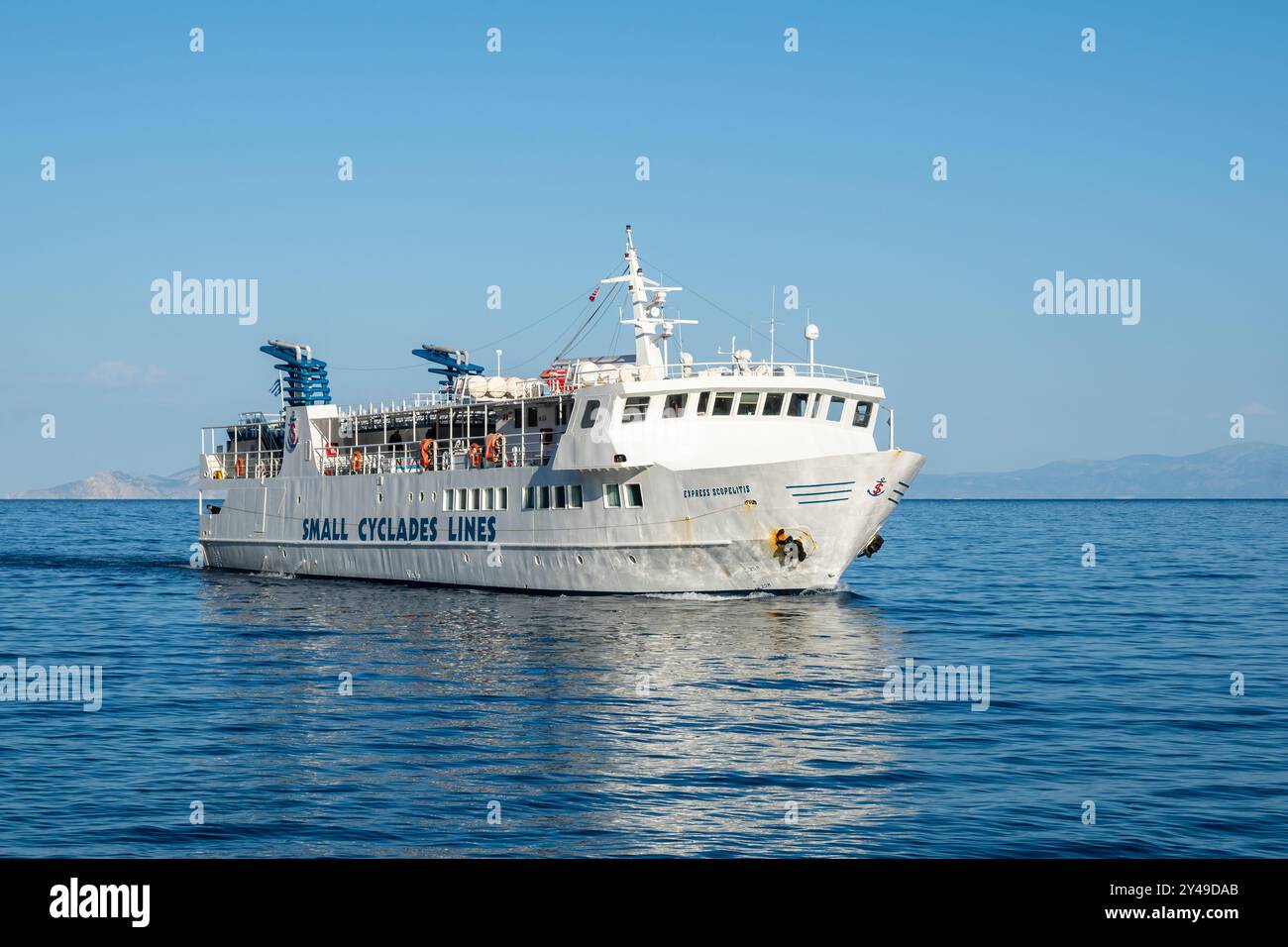 Express Skopelitis ferry serving Small Cyclades Lines routes. Aegiali ...