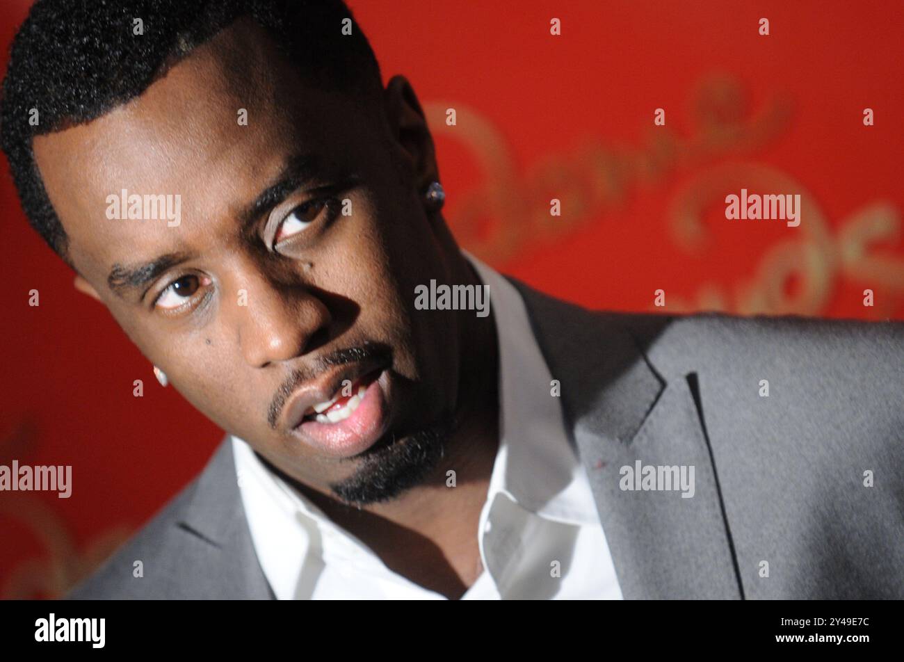 NEW YORK - DECEMBER 15: Music Producer Sean 'Diddy' Combs attends the ...