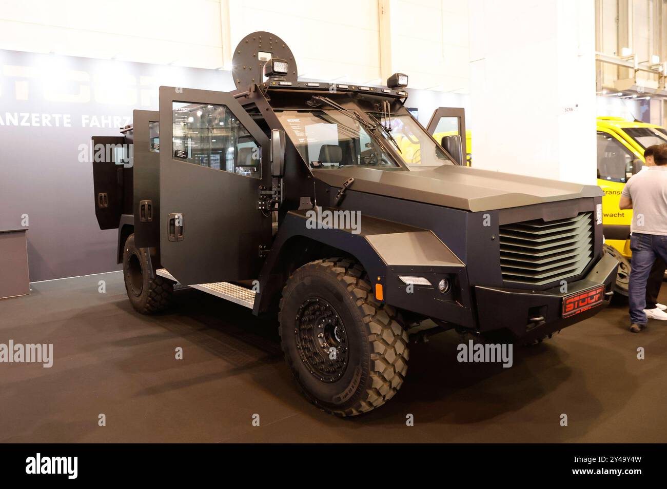 Stoof - Gepanzertes Fahrzeug auf der Leitmesse für Sicherheit Security ...