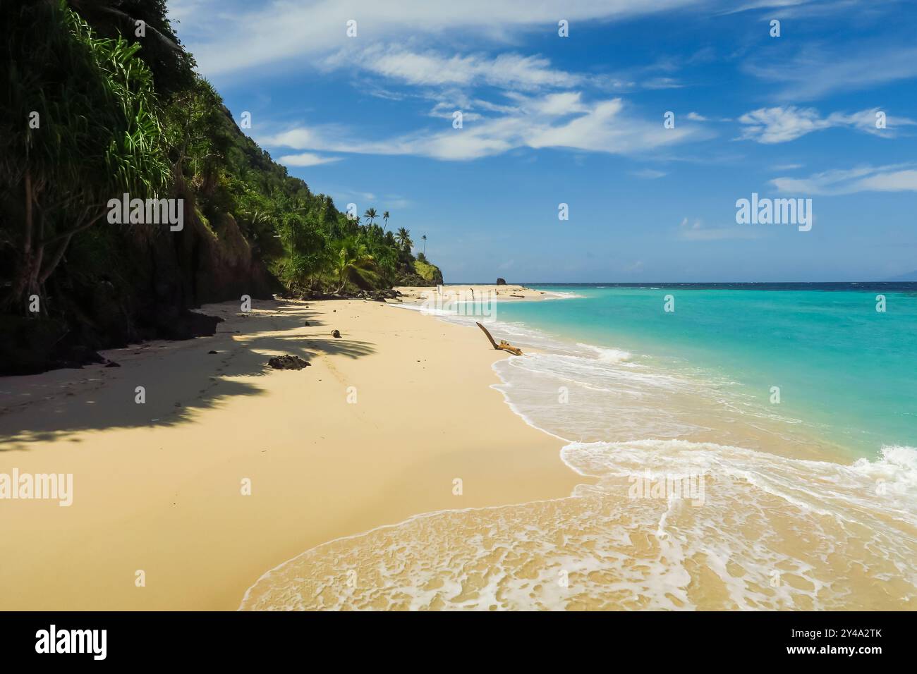White sand beach at beautiful Mahoro Island, with Masare & Pahepa ...