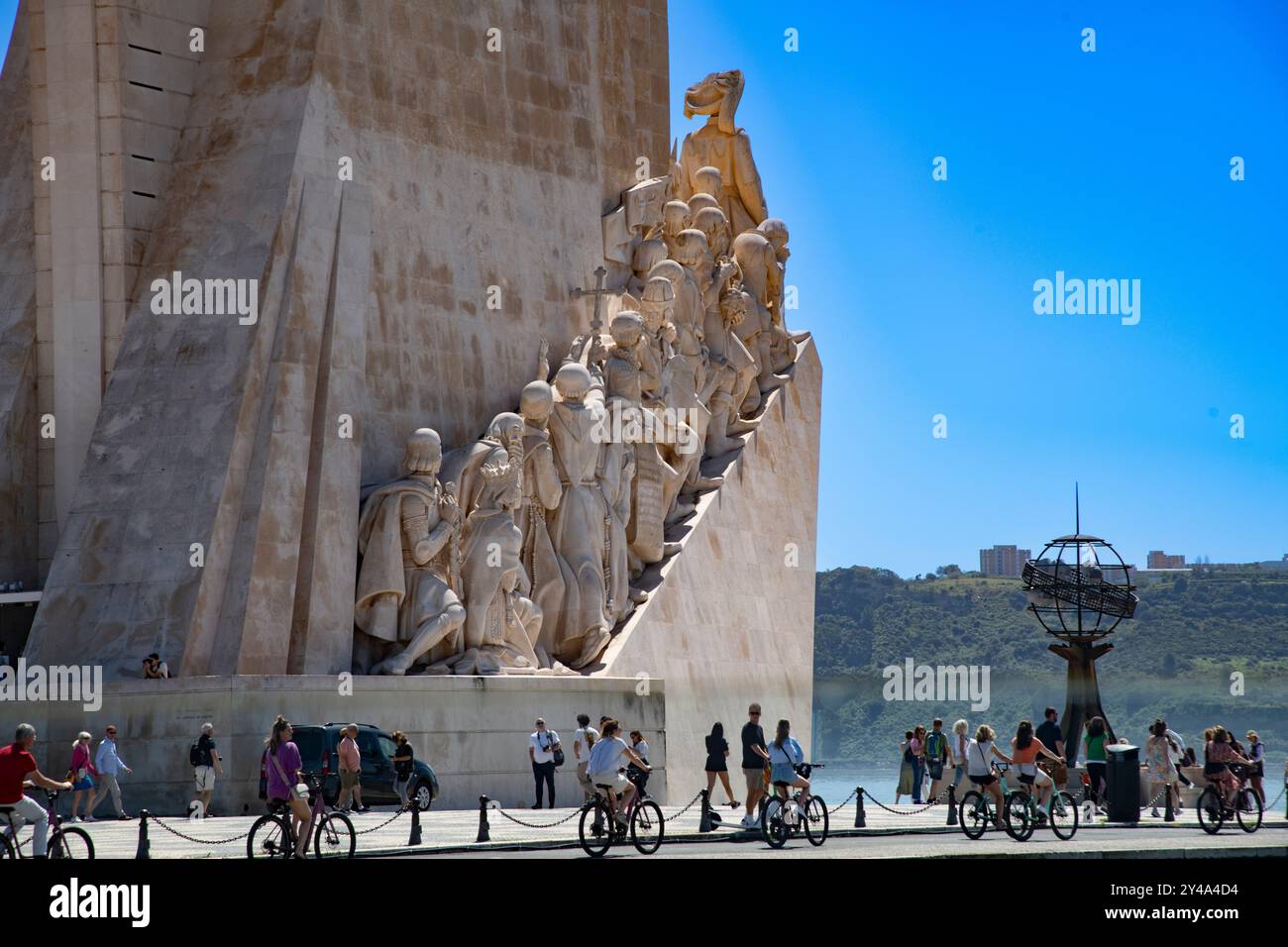 Padrao dos Descobrimentos, Monument to the Discoveries with sculpted ...