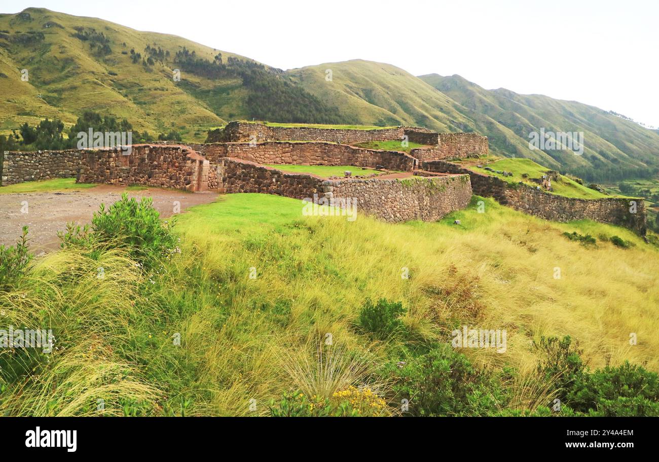 Puka Pukara Red Fortress, the remains of Inca fortress built from deep ...