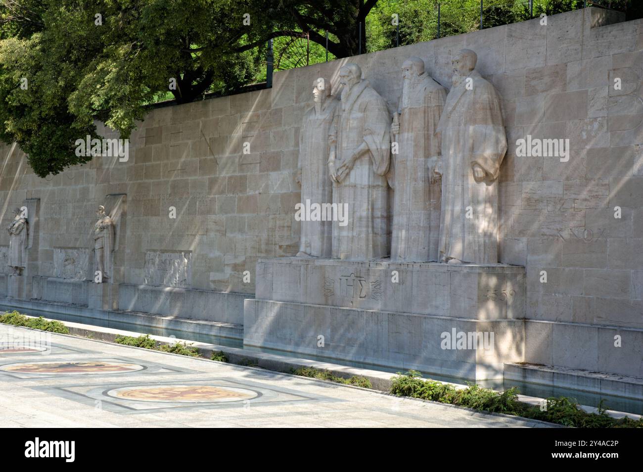 Reformation Wall in Parc des Bastions, Geneva, Switzerland Stock Photo ...