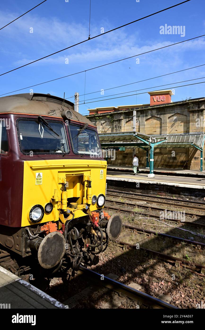 West Coast Railways Class 57/3 diesel No 57313 Scarborough Castle at ...