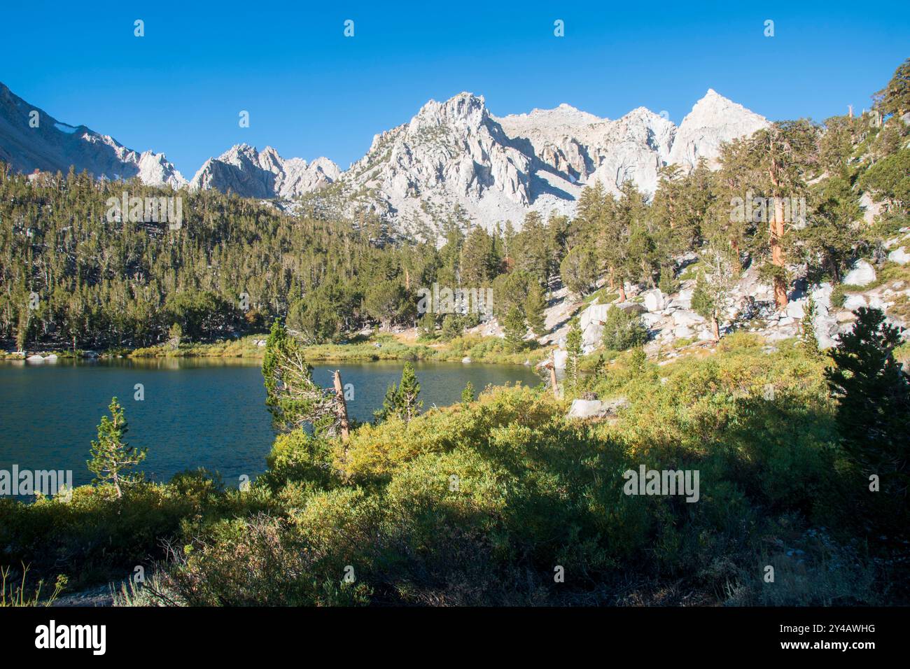The trail to Kearsarge Pass is a difficult one, taking hikers along a ...
