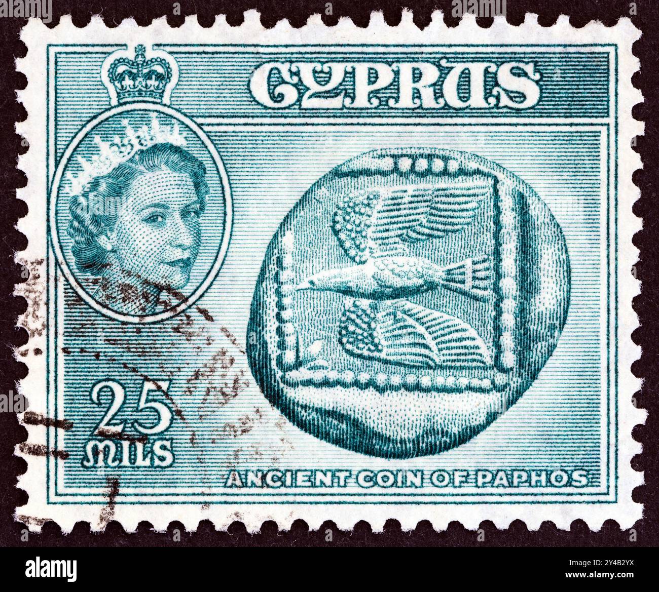 Queen elizabeth ii 5th coin portrait hi-res stock photography and ...