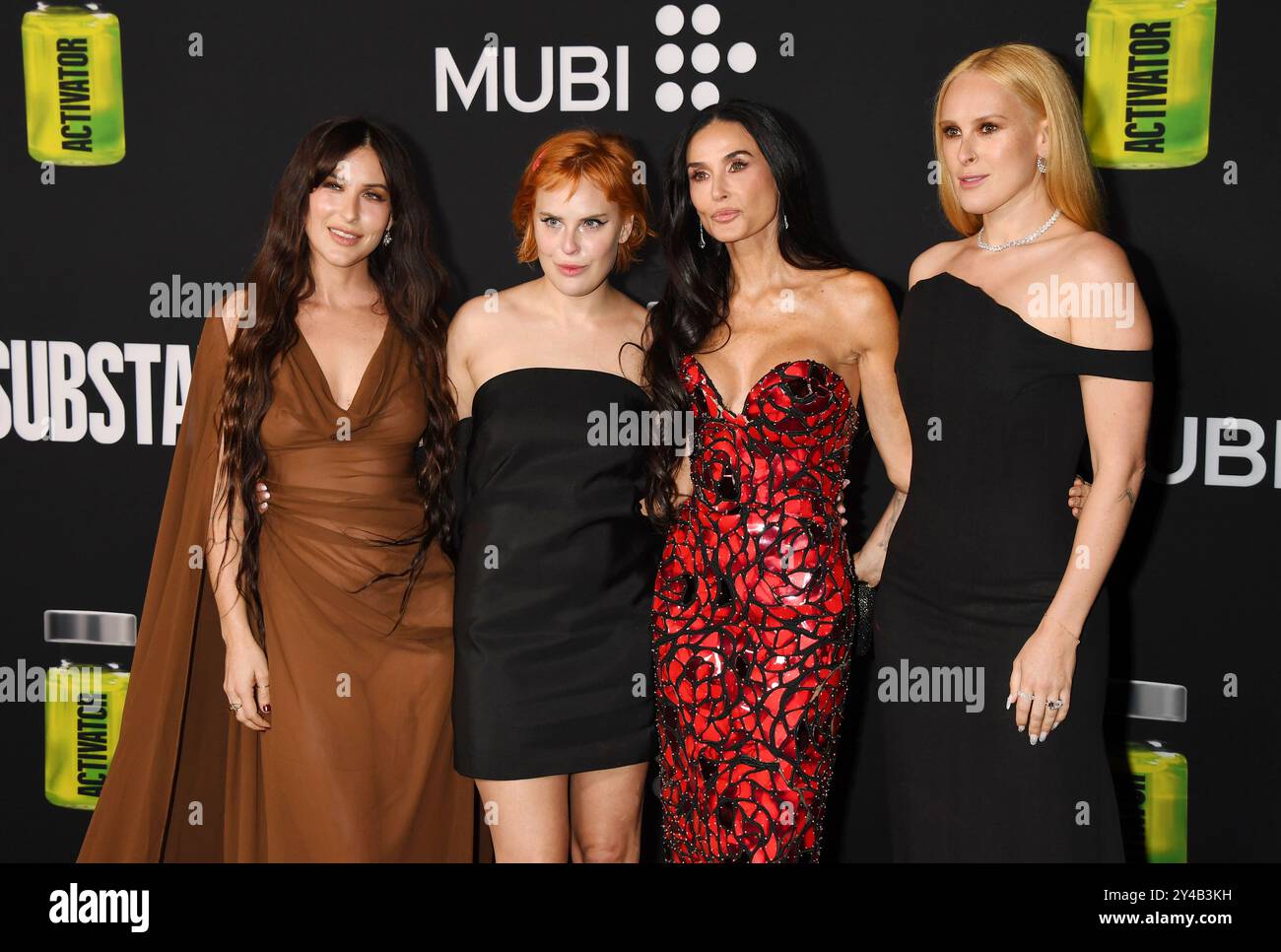 LOS ANGELES, CALIFORNIA - SEPTEMBER 16: (L-R) Scout LaRue Willis ...