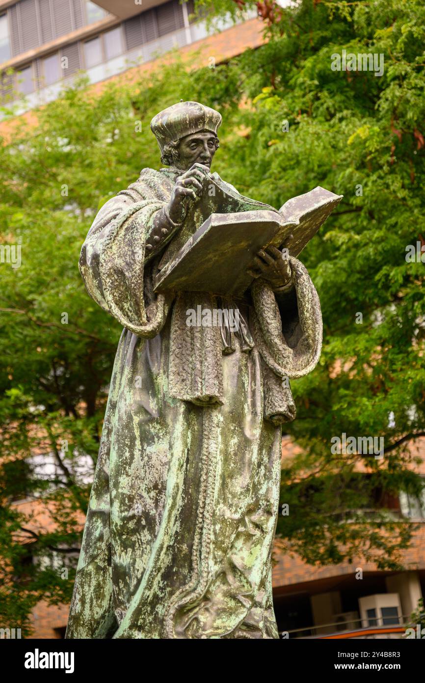 The Erasmus status (Beeld van Erasmus) Rotterdam, The Netherlands Stock ...