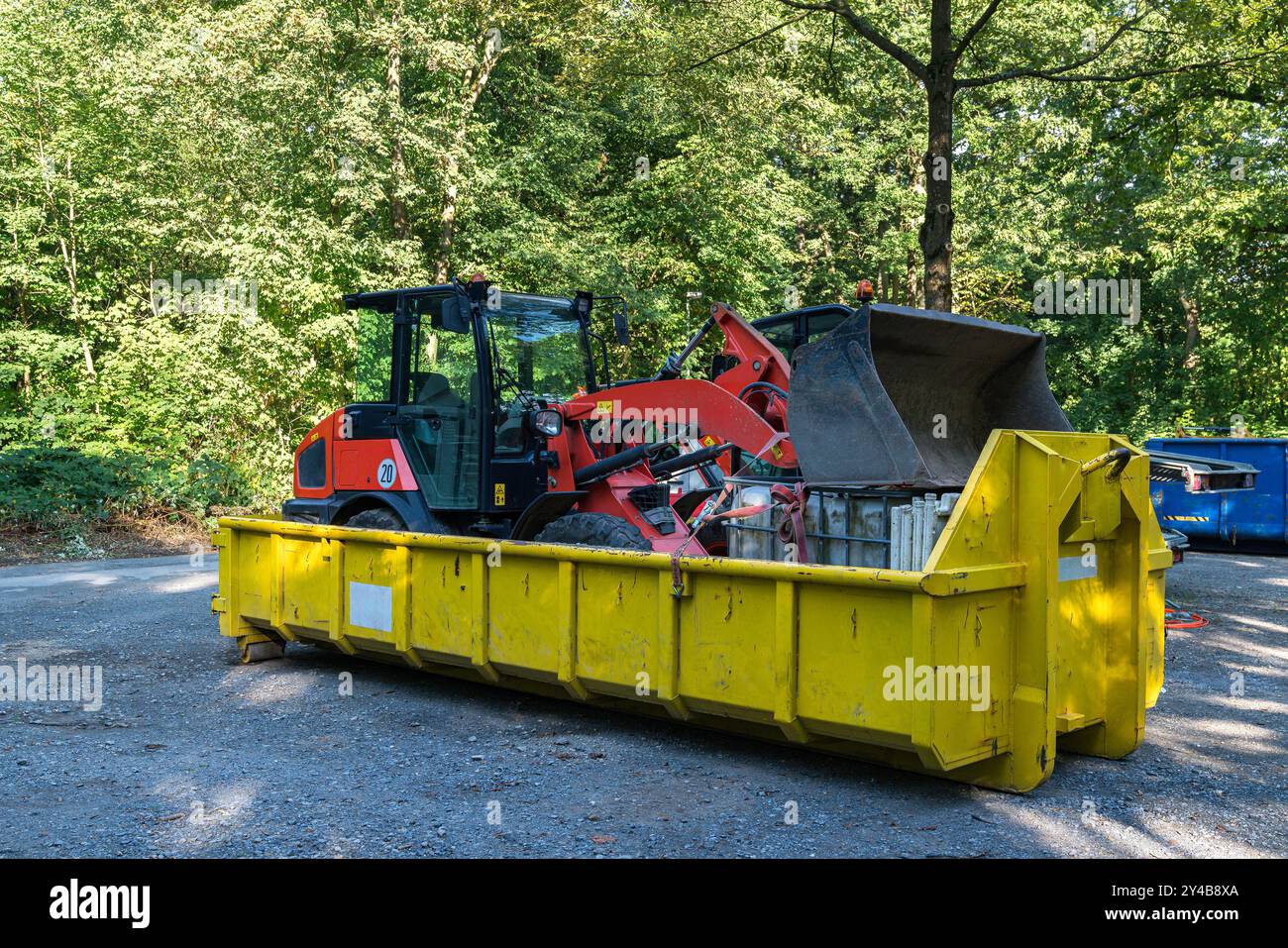 Container loader heavy machine hi-res stock photography and images - Alamy