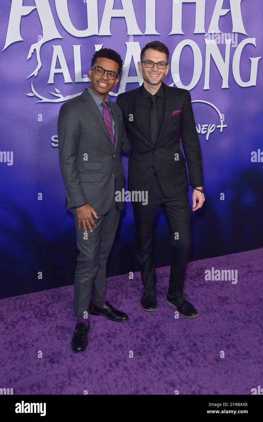 Jason Rostovsky mit Gast beim Launch Event der Disney / Marvel ...