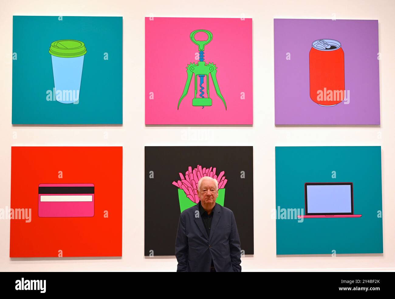 A key figure in British art, Michael Craig-Martin is one of the most ...