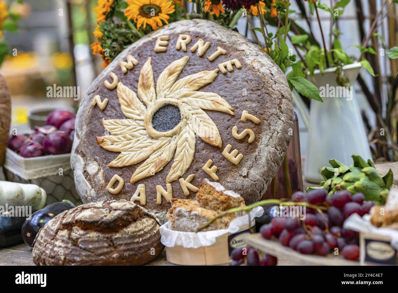 Our daily bread for Thanksgiving Stock Photo - Alamy
