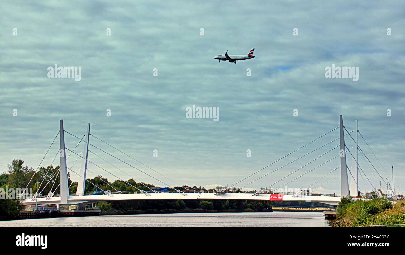 Glasgow, Scotland, UK. 14th September, 2024. The second new bridge ...