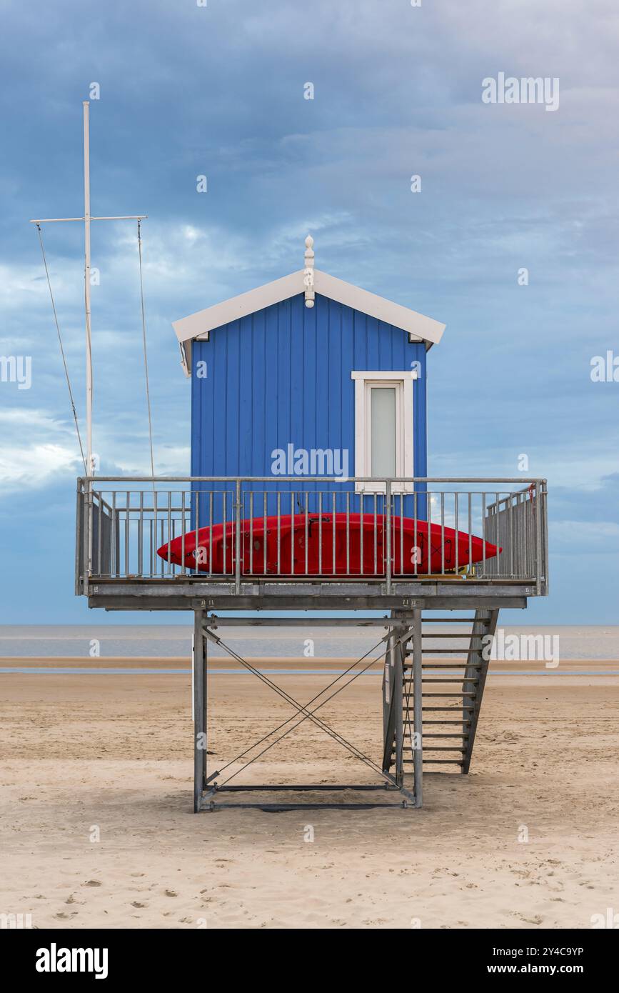 Cabin for lifeguards, blue, observation tower, rescue tower, beach ...