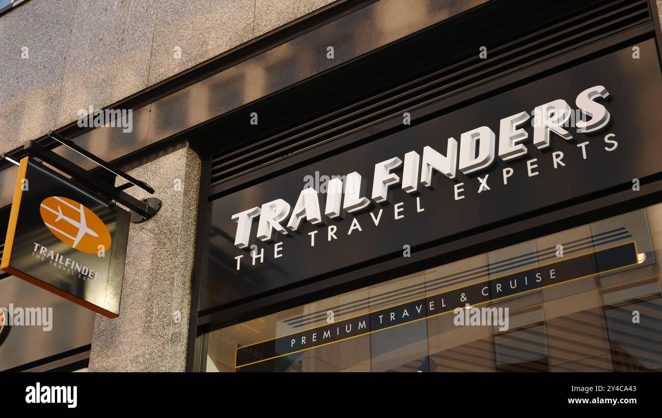 Trailfinders logo hi-res stock photography and images - Alamy