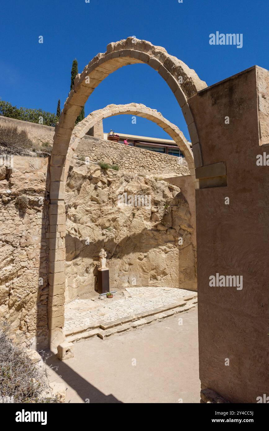 Santa Barbara Castle in Alicante, Spain Stock Photo - Alamy