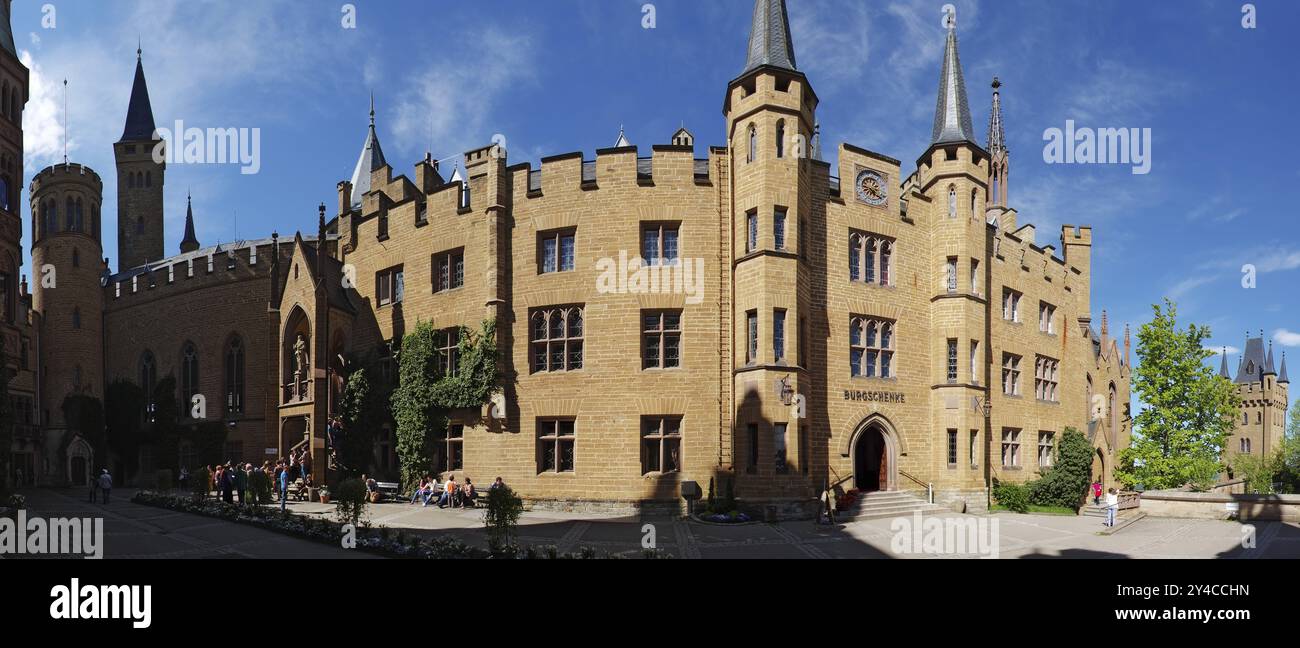 Inner courtyard of Hohenzollern Castle. From left to right: keep tower ...