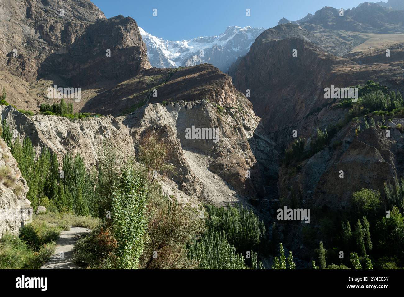 Pakistanie landscape hi-res stock photography and images - Alamy