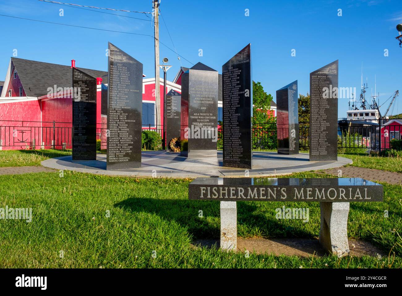 Fishermen's Memorial, compass shaped fisherman monument in memory of ...