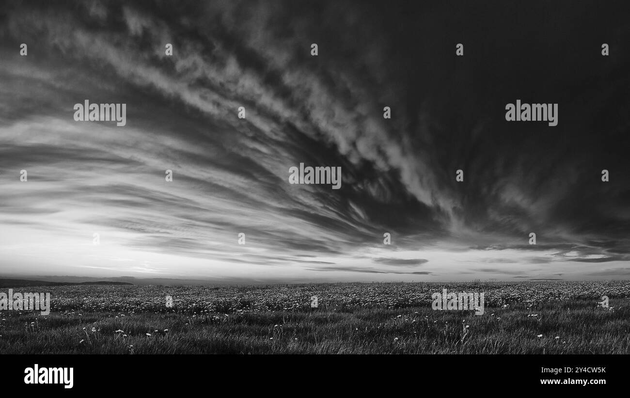Cloud front approaching Stock Photo - Alamy