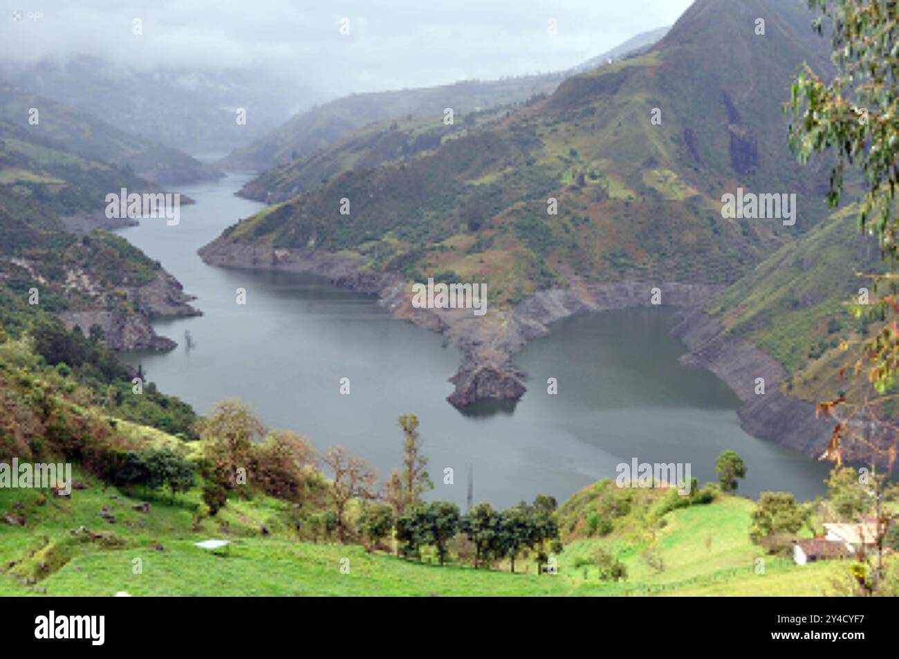 Hydroelectric power plant ecuador hi-res stock photography and images ...