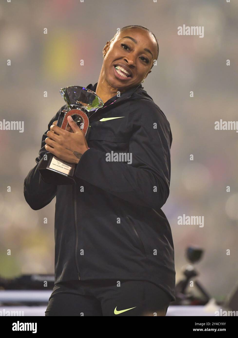 Jasmine Camacho-Quinn of Puerto Rico with her Diamond League Trophy for ...
