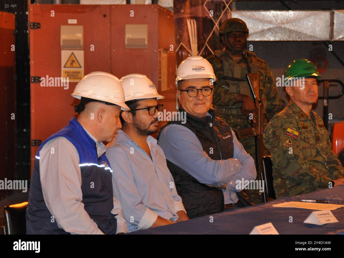 Hydroelectric power plant ecuador hi-res stock photography and images ...