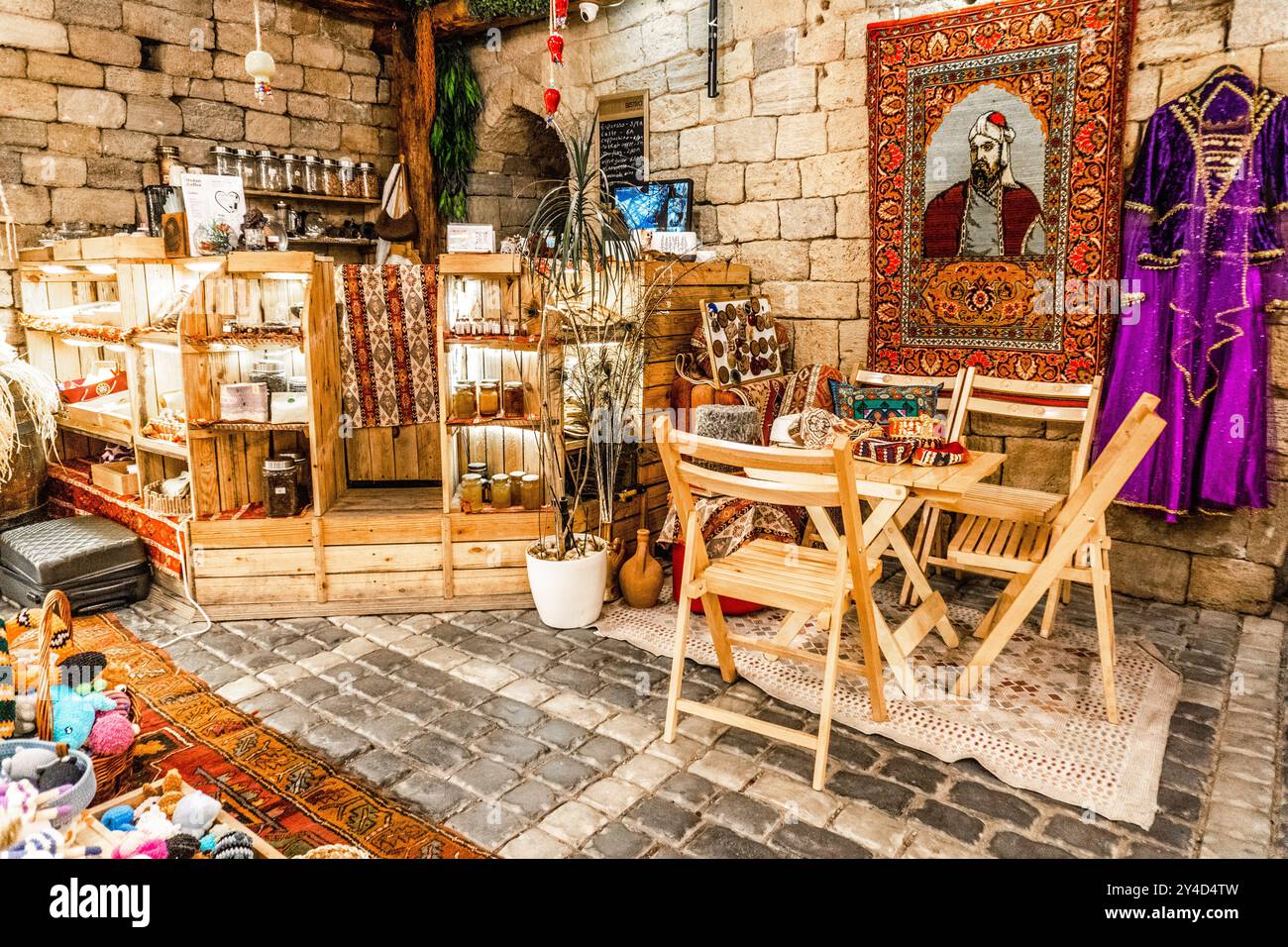 Souvenir Shop. Baku, Azerbaijan Stock Photo - Alamy