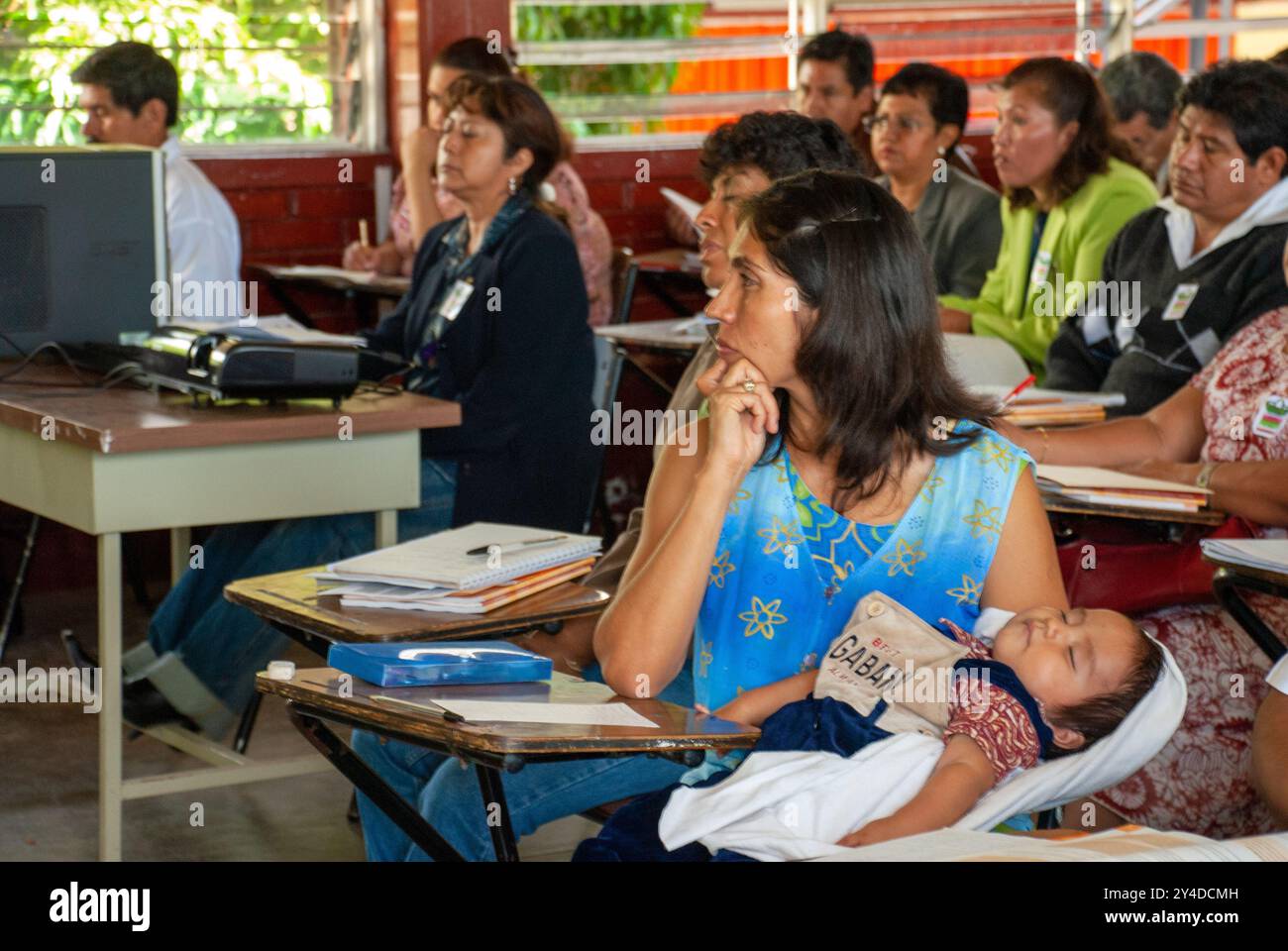 Classroom education mexico hi-res stock photography and images - Alamy
