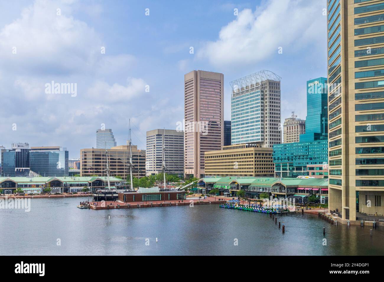 United states fidelity and guarantee company hi-res stock photography ...