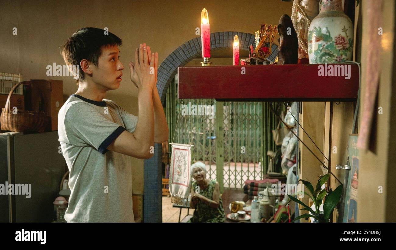 HOW TO MAKE MILLIONS BEFORE GRANDMA DIES, (aka LAHN MAH), Putthipong ...