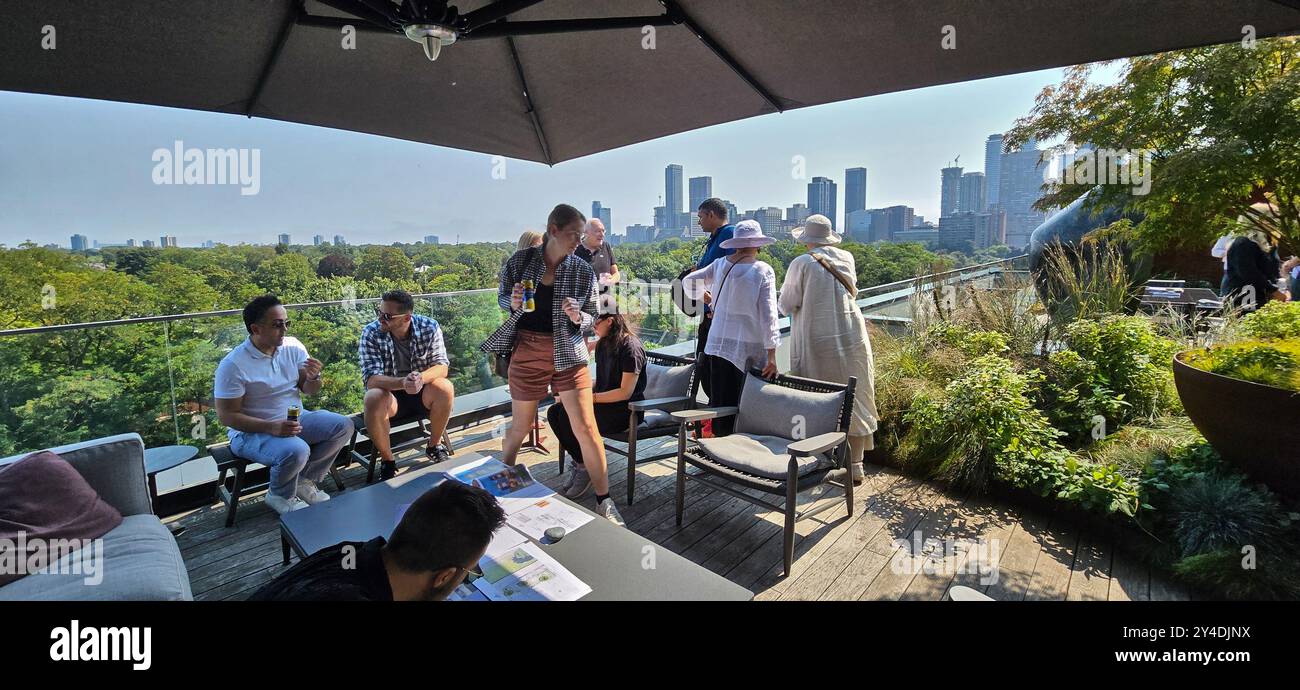 Toronto roof deck designed by Kate Fox Whyte landscape architect Stock ...