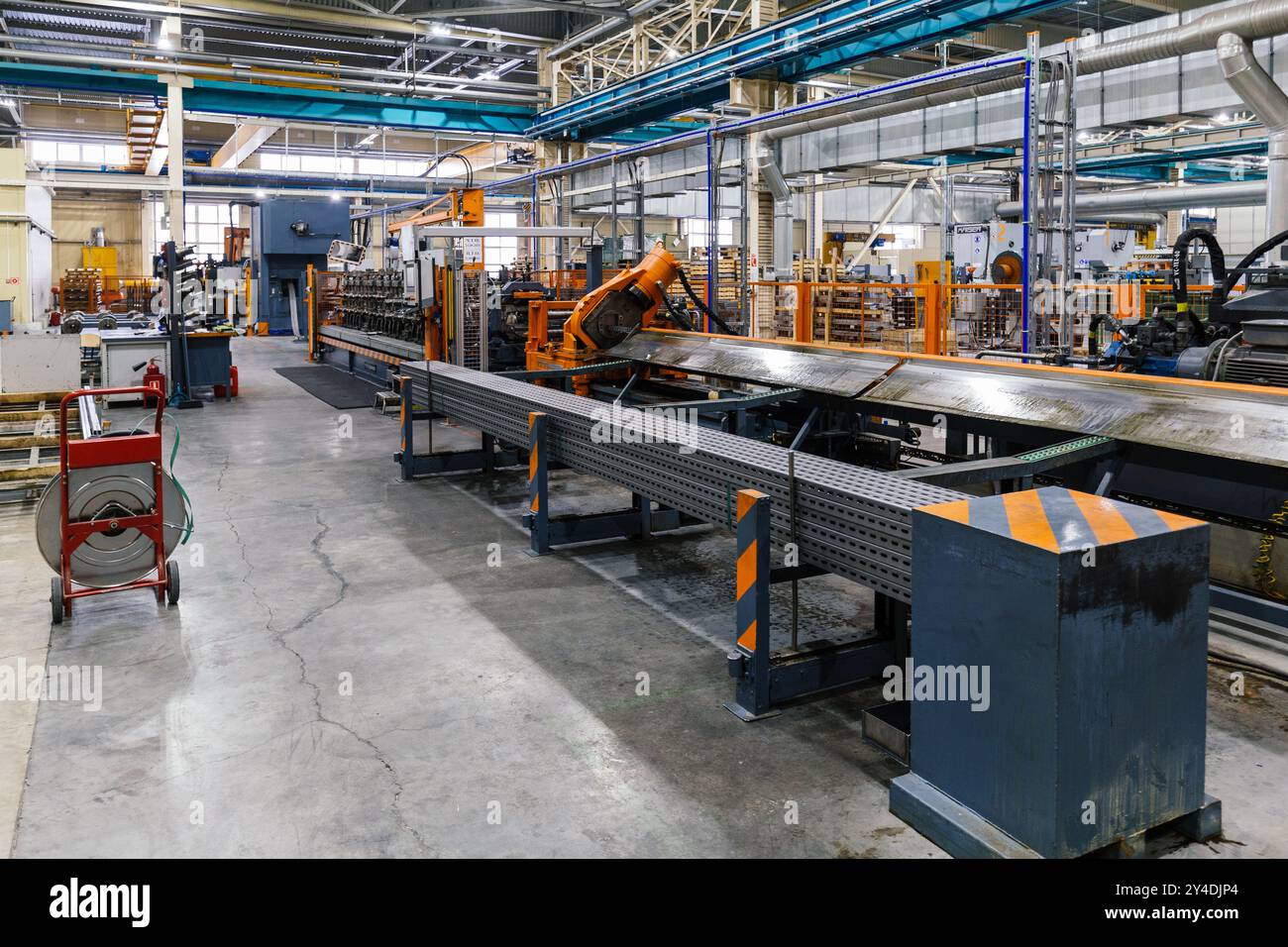 Aluminum production plant hi-res stock photography and images - Alamy