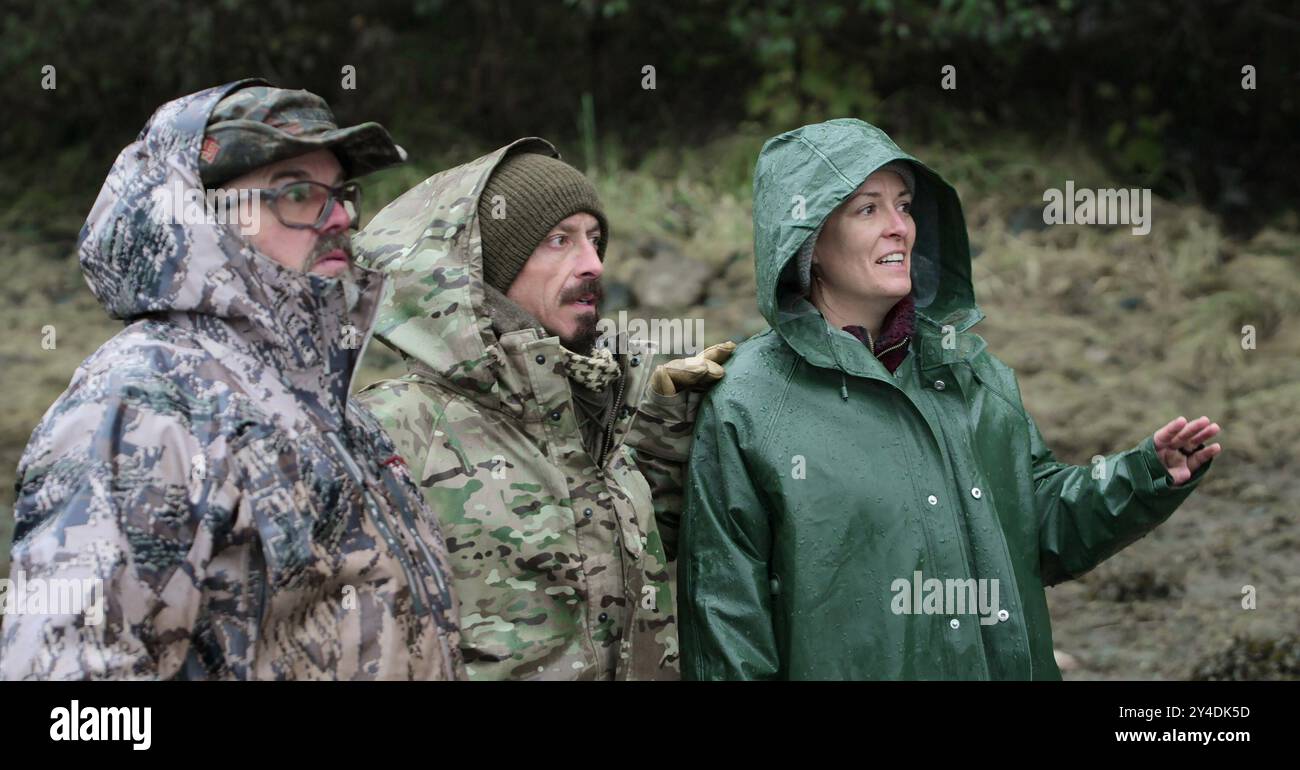 OUTLAST, from left: Lee Ettinger, Justin Court, Jill Ashock, 'Around ...