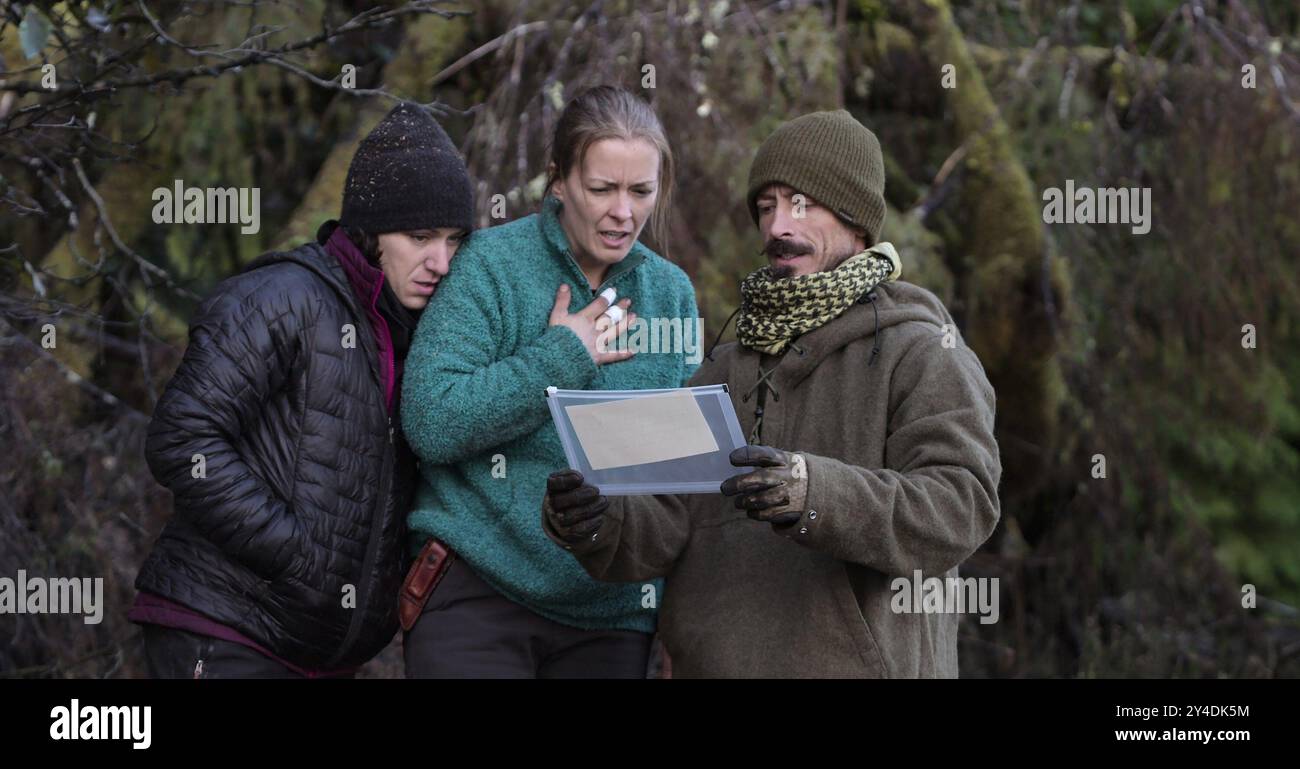 OUTLAST, from left: Amber Asay, Jill Ashock, Justin Court, 'Around the ...