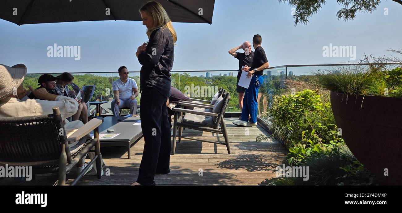 Toronto roof deck designed by Kate Fox Whyte landscape architect Stock ...