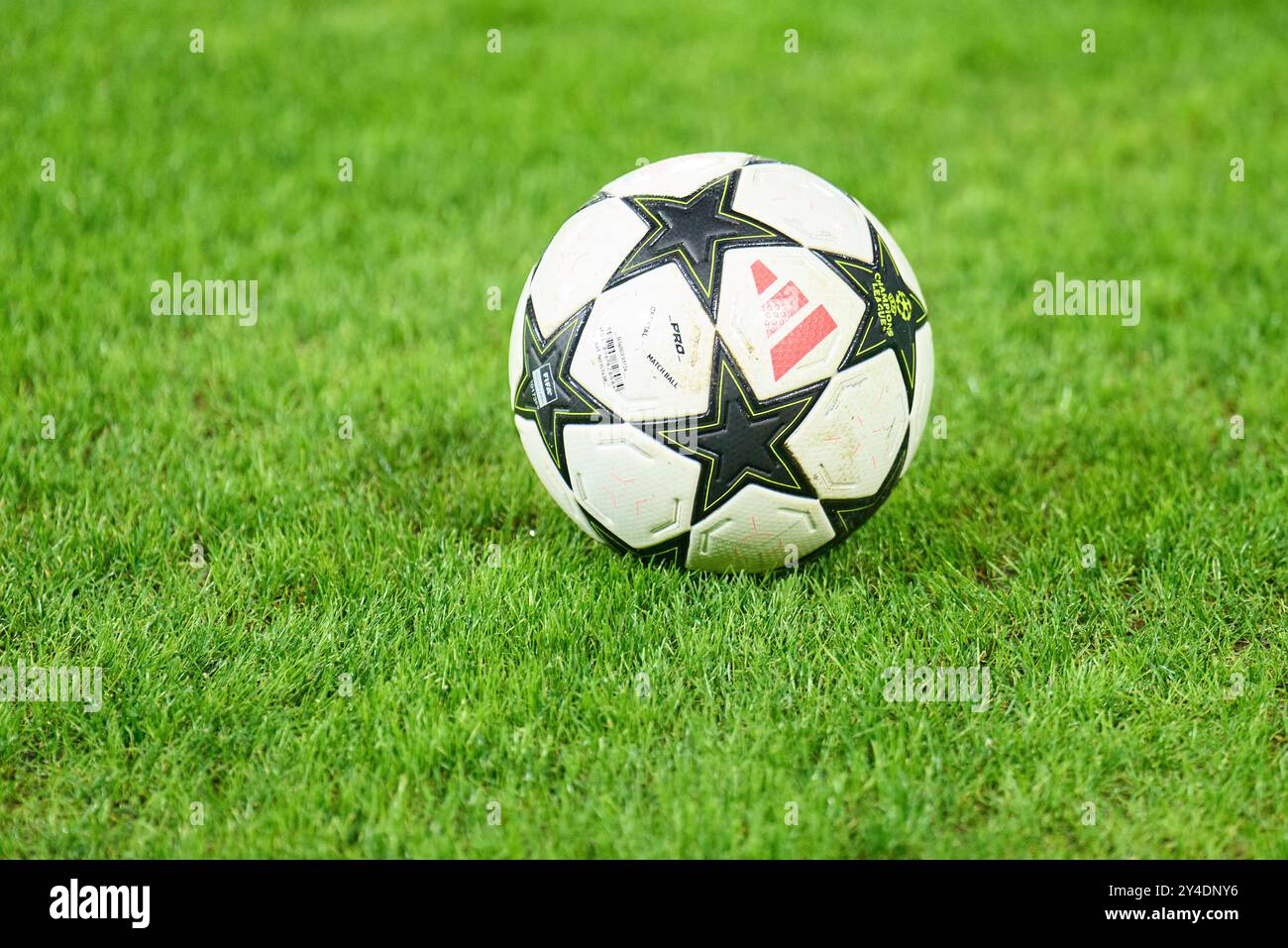 official UEFA Champions League match ball game ball adidas UEFA ...