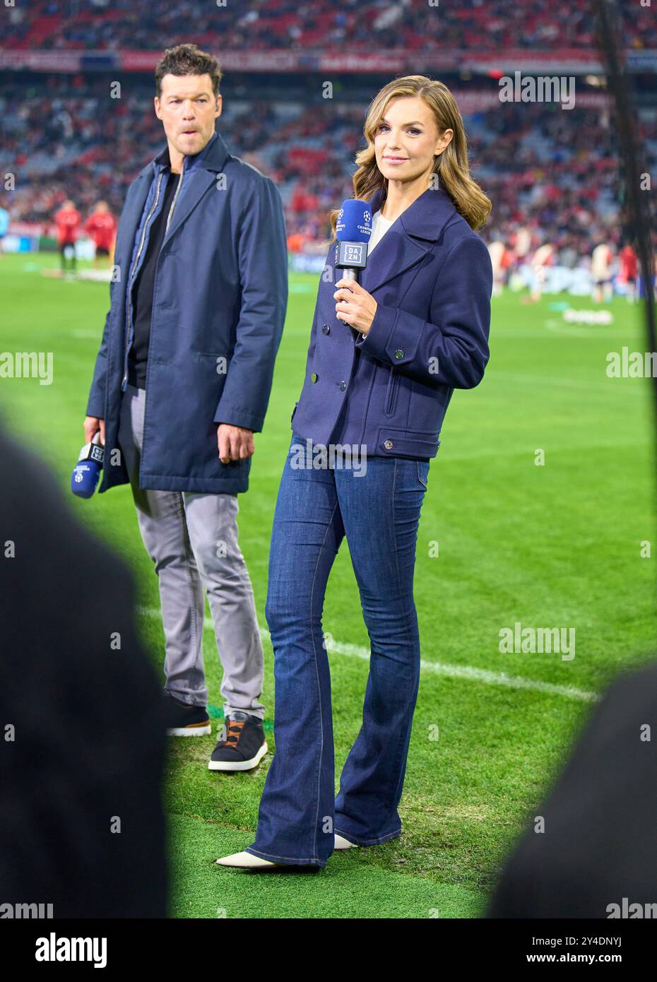 Laura WONTORRA, sports presenter, reporter, woman, moderator, TV ...