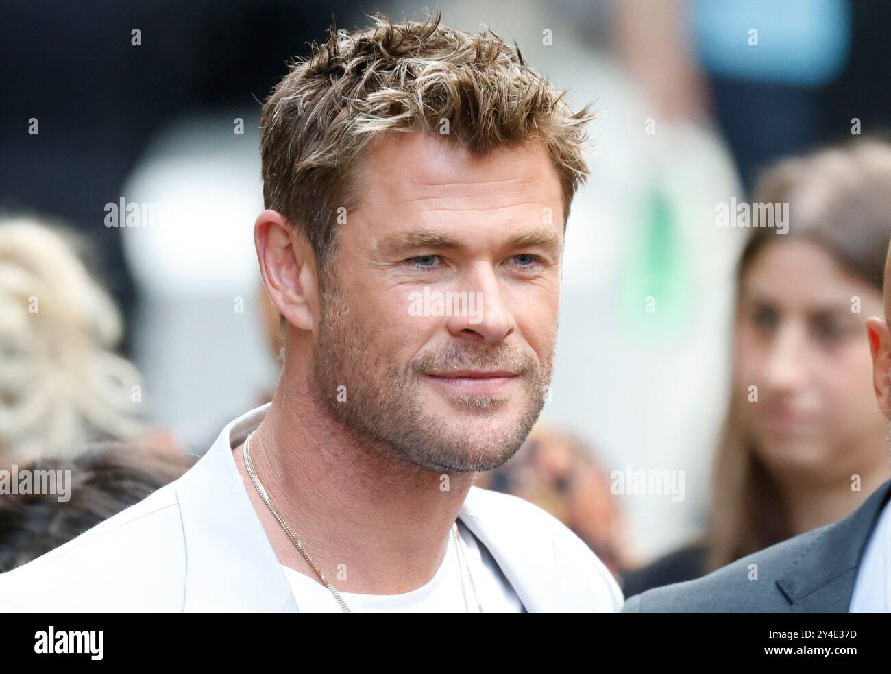 New York, United States. 17th Sep, 2024. Chris Hemsworth arrives on the ...