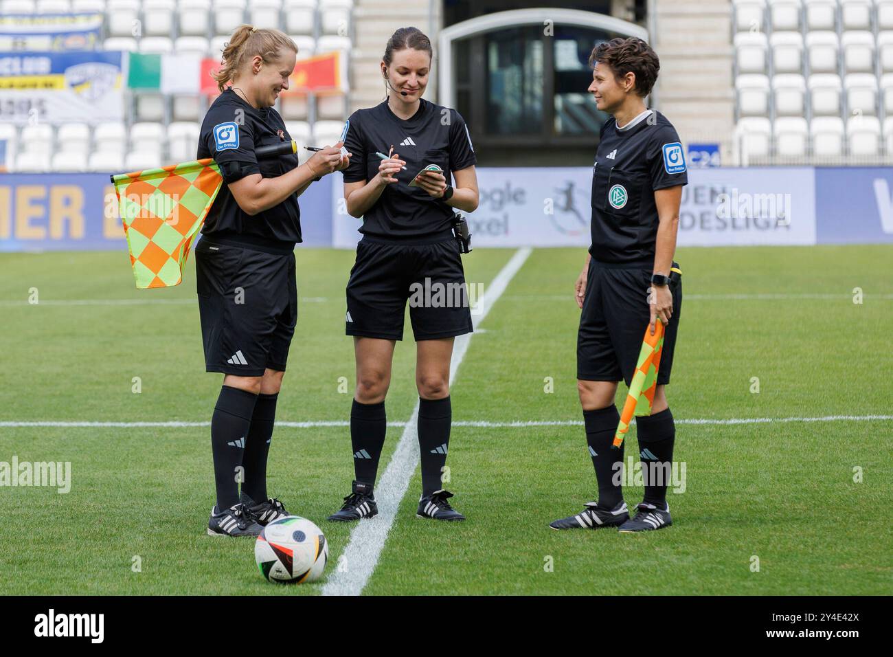 Jennifer steingraber hi-res stock photography and images - Alamy