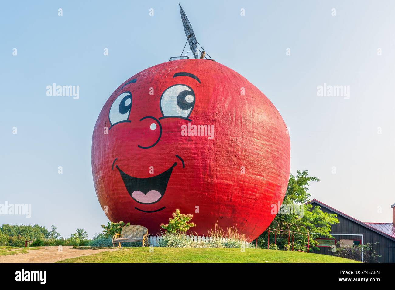 The Big Apple is a roadside attraction located in Colbourne Ontario. In ...