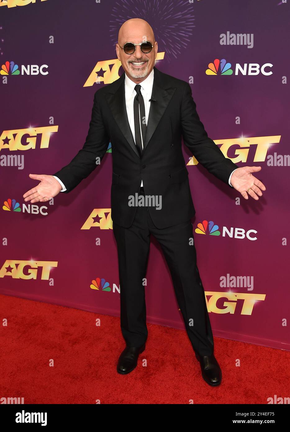 Pasadena, USA. 17th Sep, 2024. Howie Mandel backstage at “America's Got ...