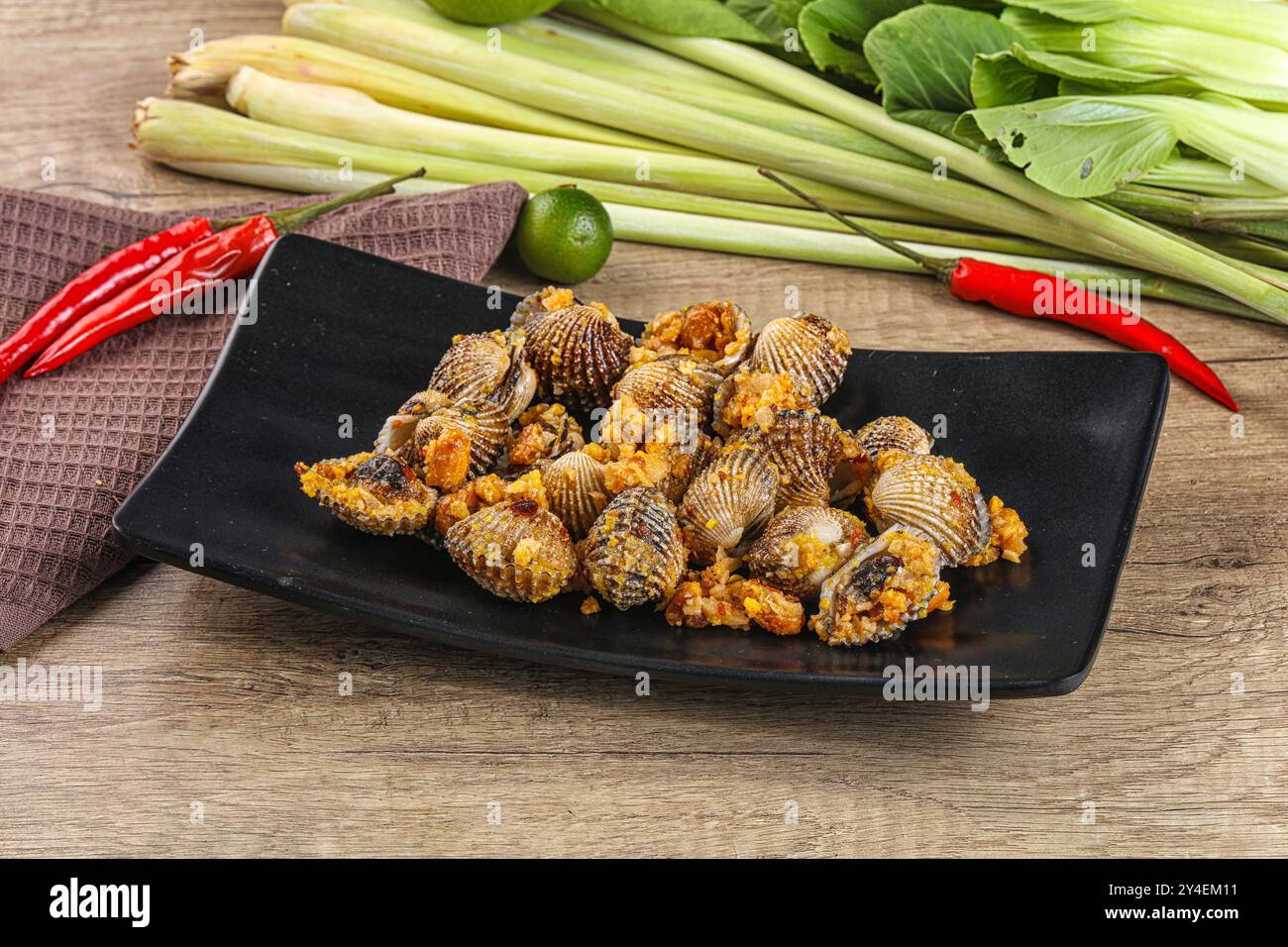 Blood Cockle Fried With Garlic and spices Stock Photo - Alamy