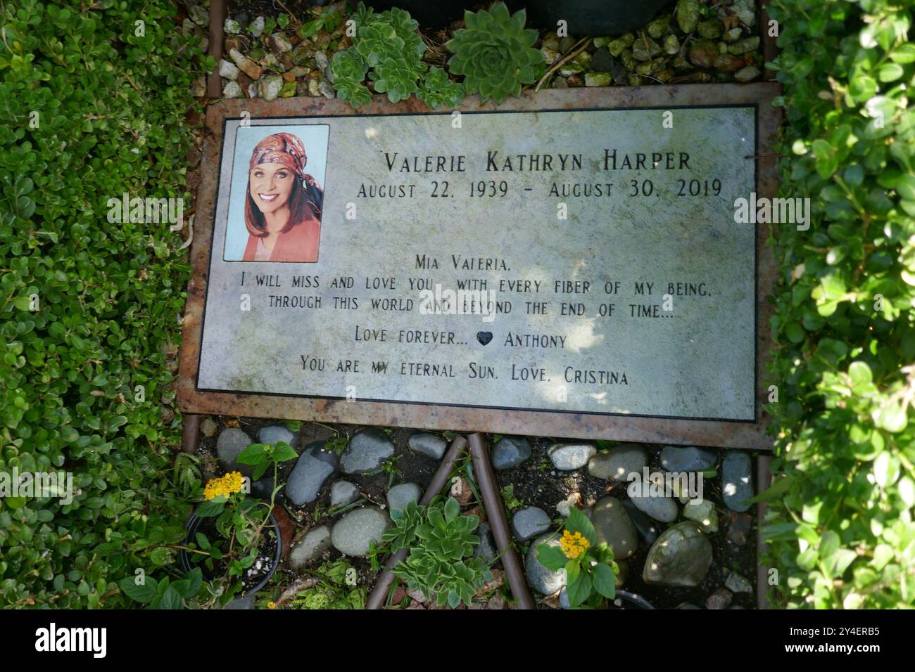 Los Angeles, California, USA 16th September 2024 Actress Valerie Harper ...