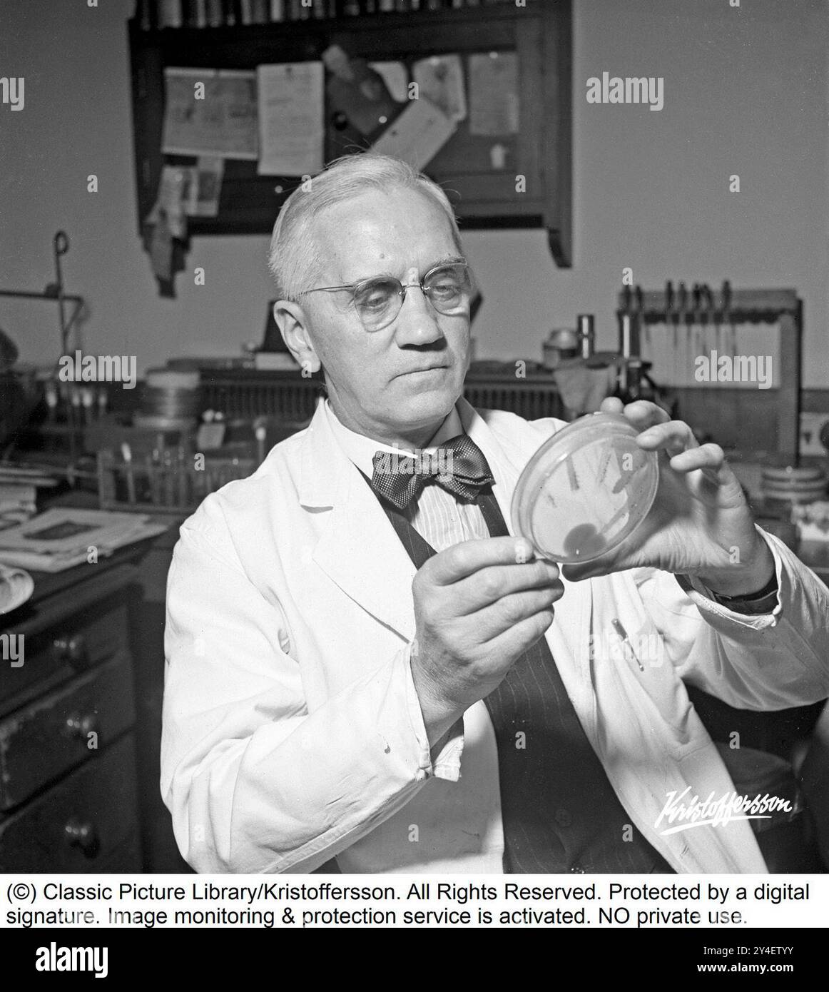 Sir Alexander Fleming 1945. 6 August 1881 - 11 March 1955, Scottish ...