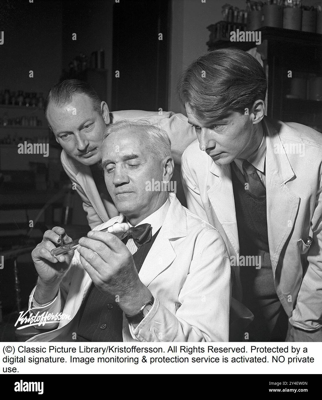 Sir Alexander Fleming 1945. 6 August 1881 - 11 March 1955, Scottish ...