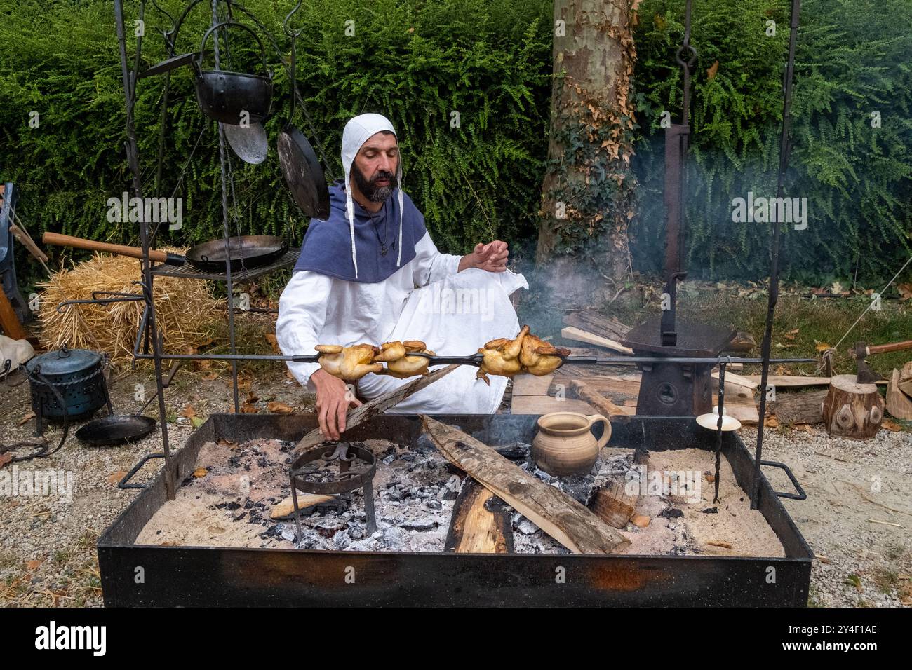 Traditional cooking workshop from the Middle Ages with poultry cooked ...