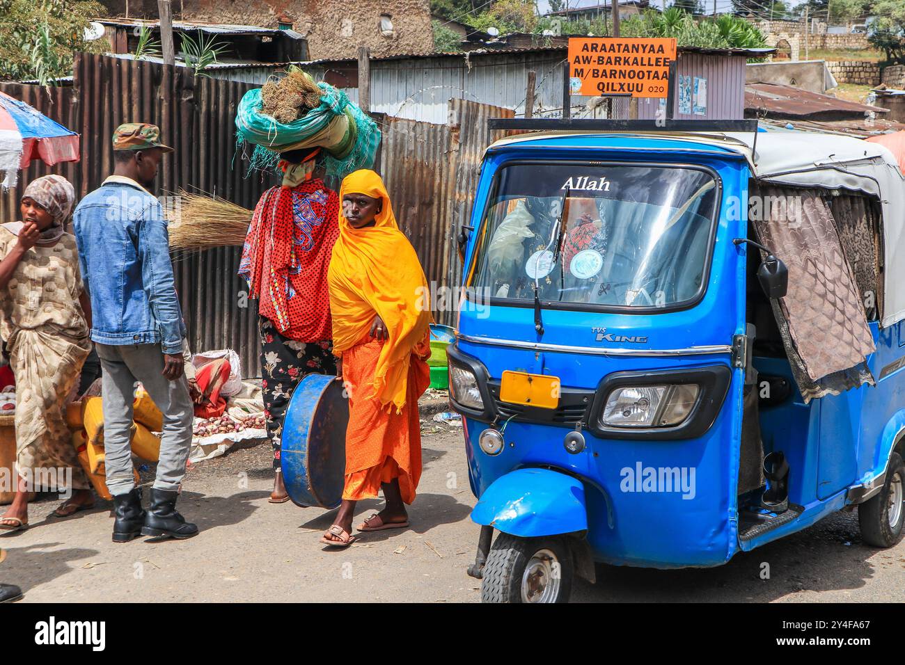 Bajaj auto hi-res stock photography and images - Alamy
