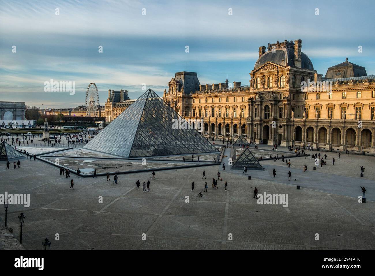 Paris (France): the Louvre Pyramid in Cour Napoleon, Louvre Museum. The ...