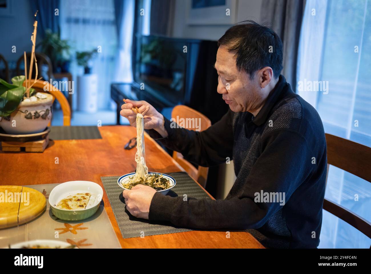 Noodles wall hi-res stock photography and images - Alamy